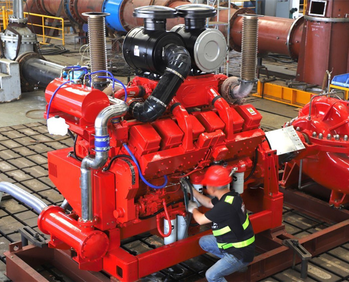 Diesel Fire Pump Engine Water Cooling With 1900-3000 rpm Speed at 305 HP
